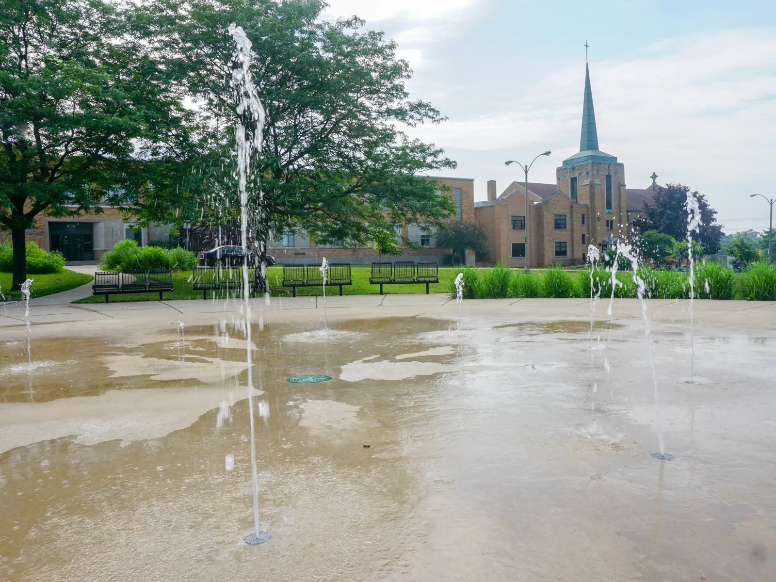 Pools and Splashpads | City of Grand Rapids, Michigan